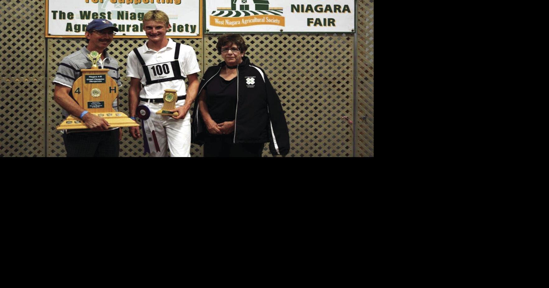 Lodewyk takes home grand champion showperson award