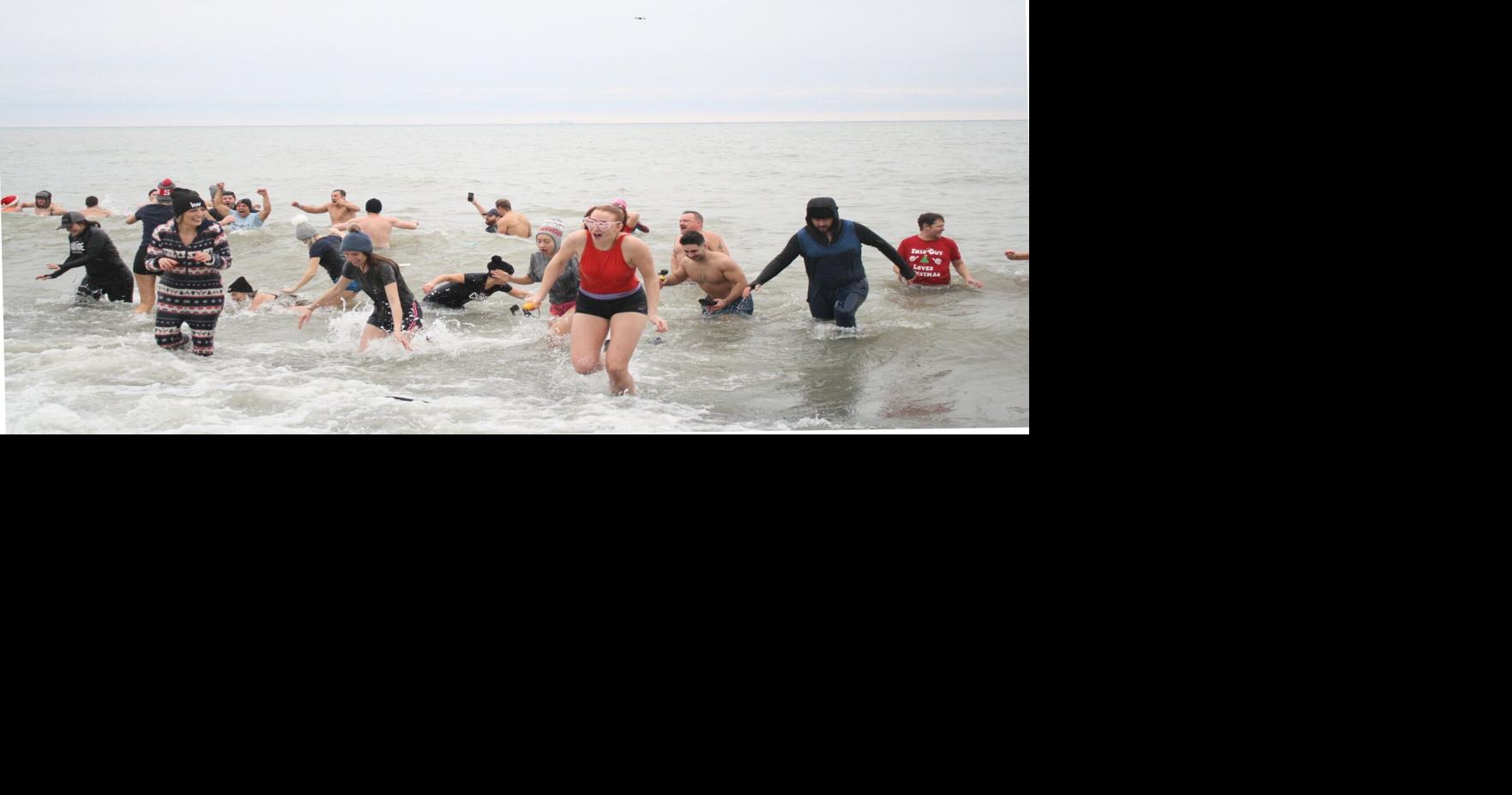 Grimsby Polar Bear Dip celebrates 15 years