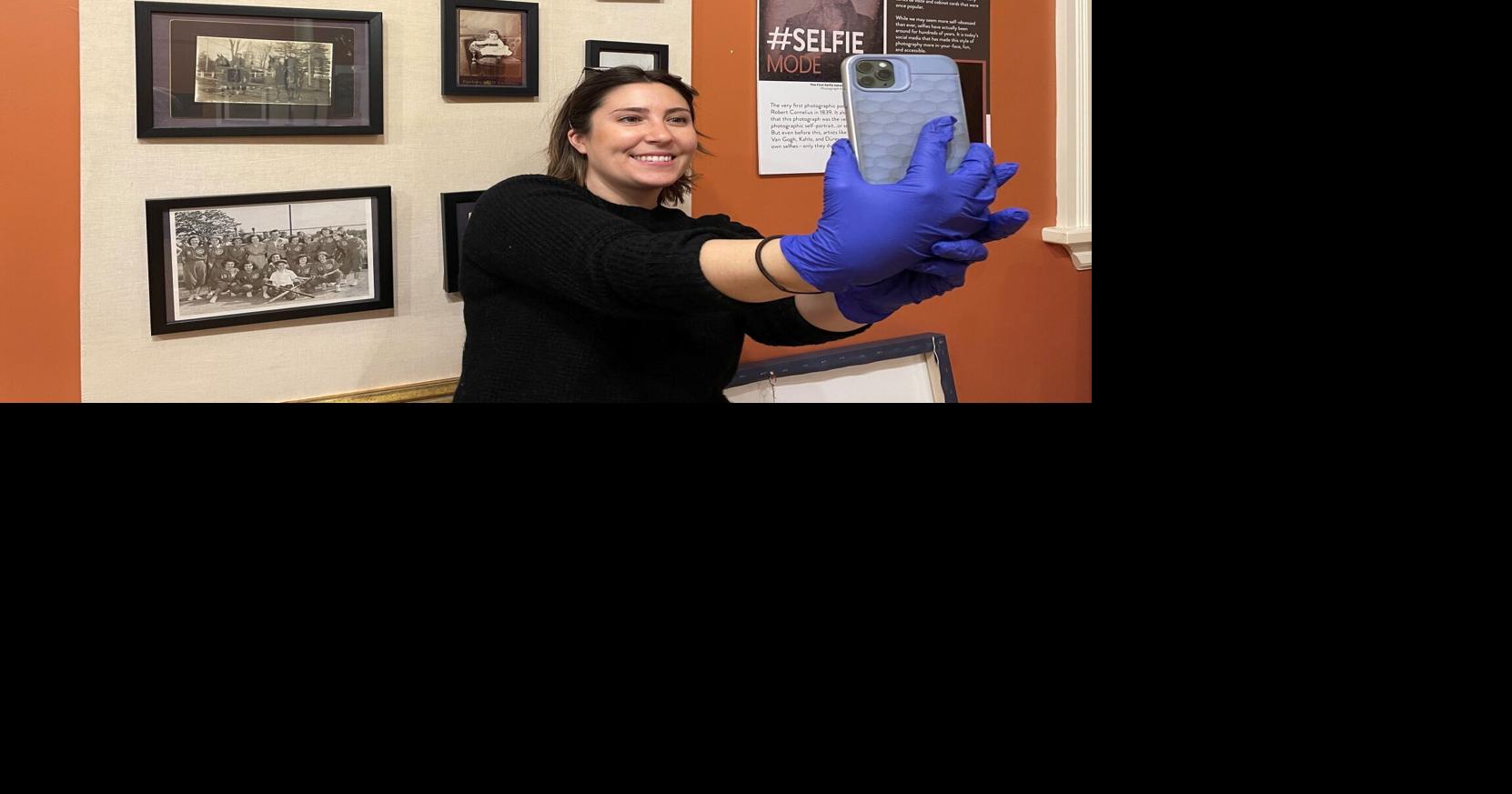 NOTL museum explores the evolution of the ‘selfie’