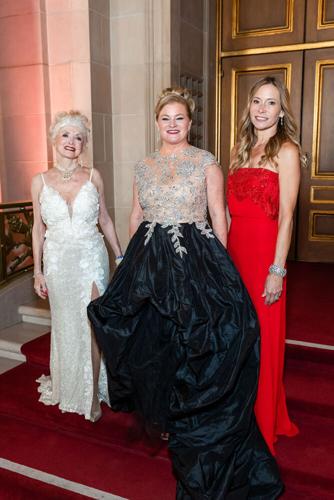 Parties: En Pointe | Parties | nobhillgazette.com