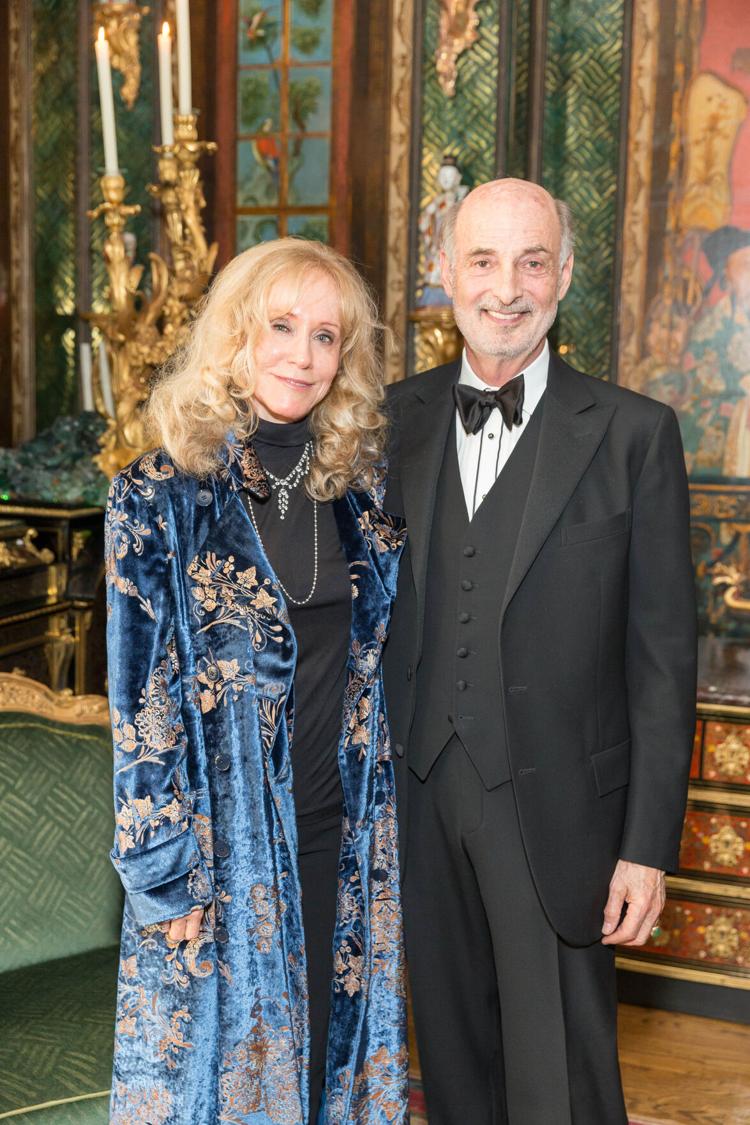 The Swig Effect | People | nobhillgazette.com