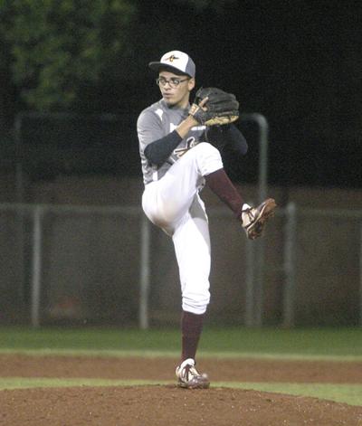 Martinez propels Nogales to a 19-3 round one victory | Local Sports ...