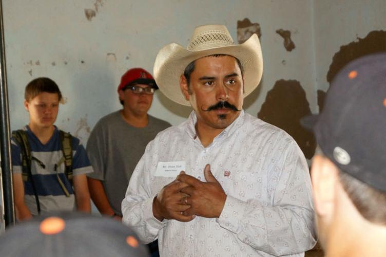 Students experience the ranching life | News | nogalesinternational.com