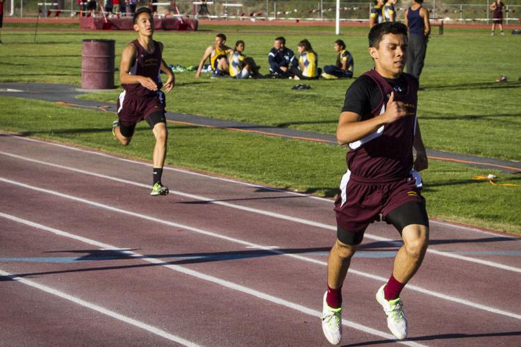 Apache boys take three-team meet; RRHS and NHS girls tie for runner-up ...