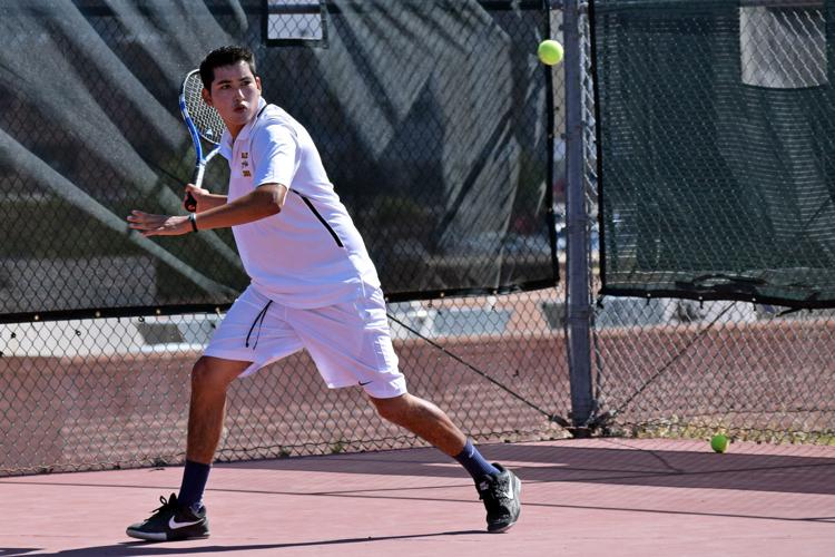 Apaches advance to quarterfinals, face defending champs | Local Sports ...