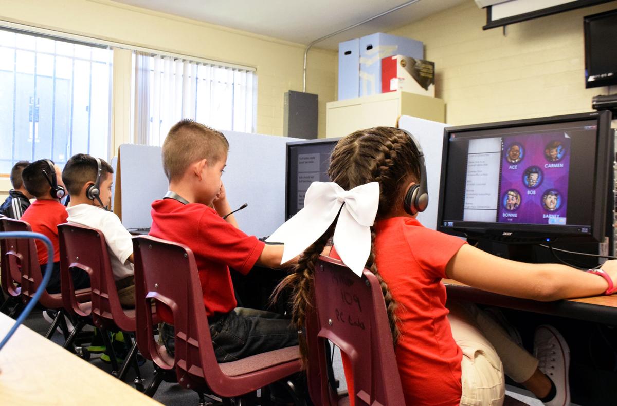 Nogales students groove their way into a new school year | Local News ...