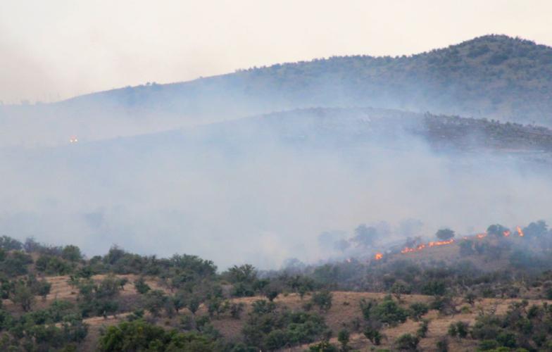 Fire burns more than 100 acres near Sonoita-Elgin ...