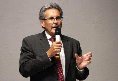 Lucero abandona candidatura, pero sigue en la boleta electoral ...