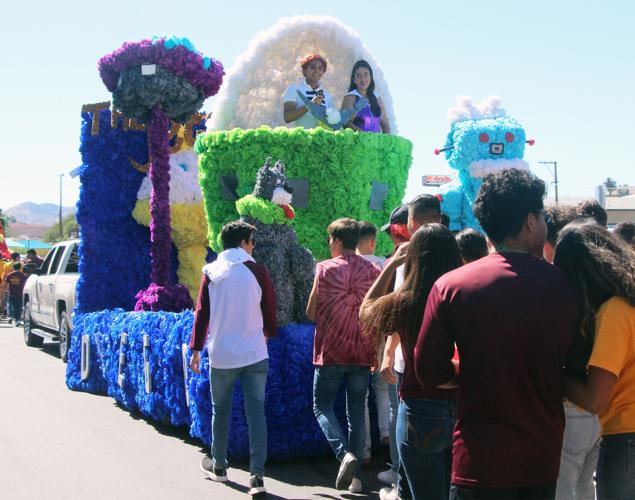Students portray beloved cartoons at parade | Gallery ...
