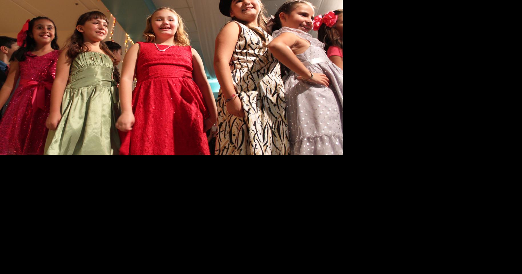 Fall fashion on display at Bracker Elementary | Community ...