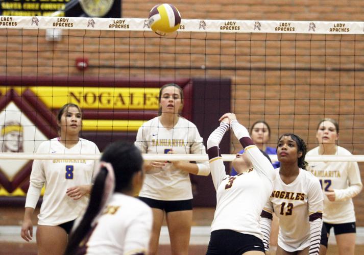 NHS closes out volleyball season | Local Sports | nogalesinternational.com