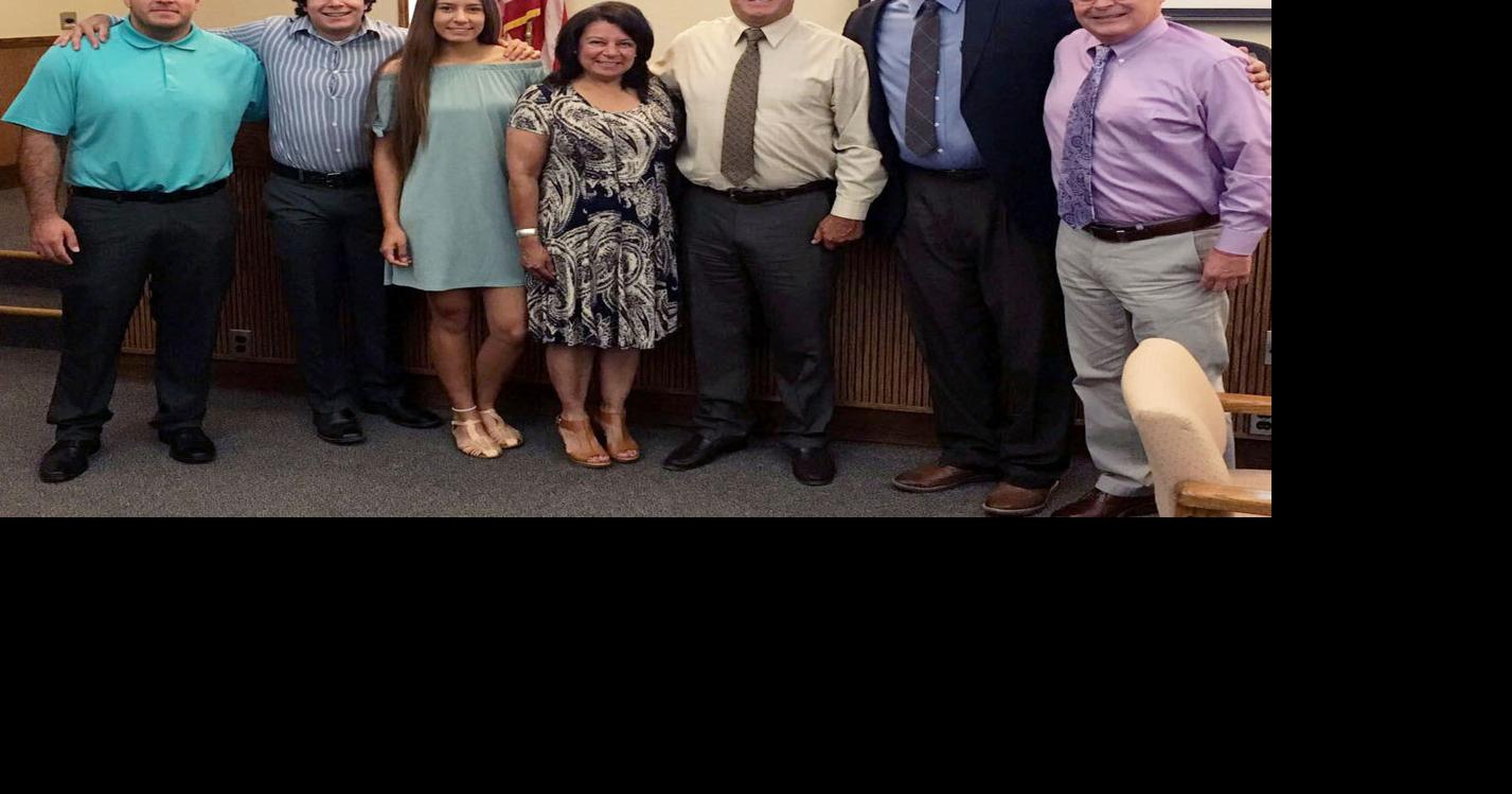 Kenneth Baxter sworn in to SCVUSD board | Local News ...
