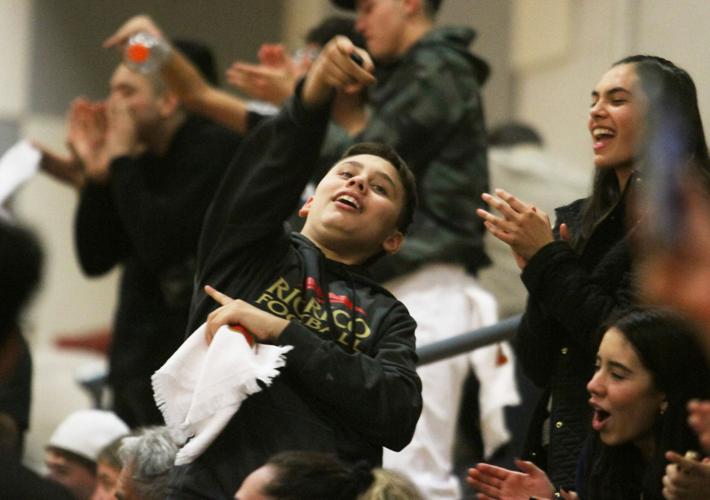 Rio Rico turns up the defense to win play-in game | Local Sports News ...