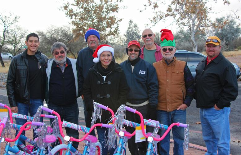 Rio Rico Rotary Club donates 55 bikes to tykes | Community ...