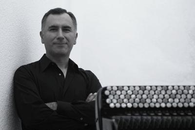 Accordionist to perform at Tumacacori mission | Community ...