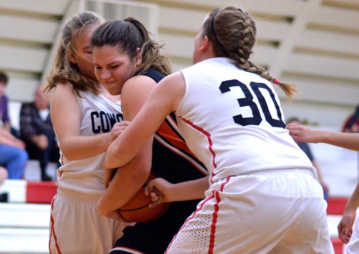 Lady Lobos rebound with road win | News | nogalesinternational.com