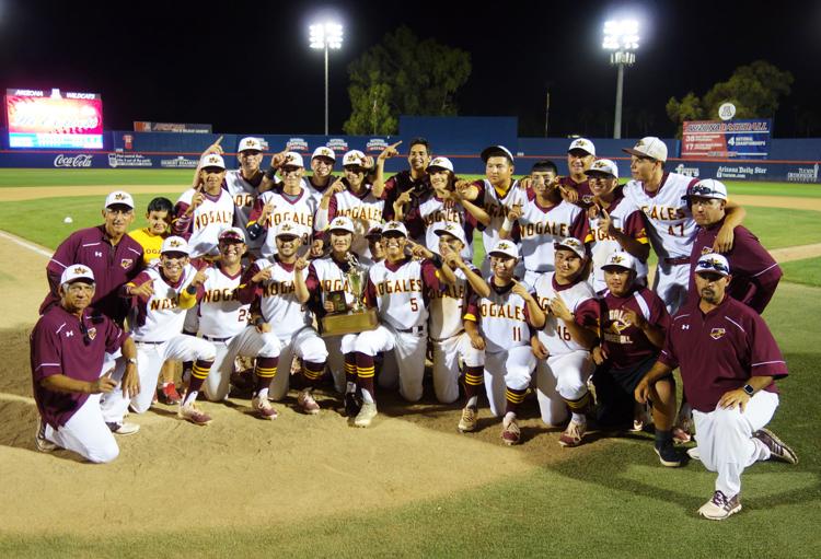 The drought is over: Nogales Apaches win state baseball championship ...
