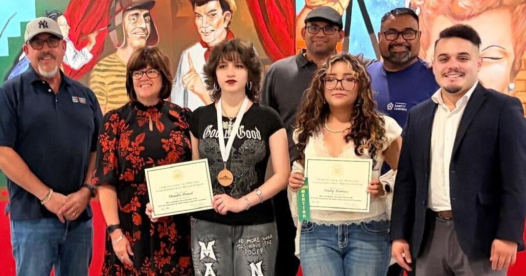 RRHS students awarded in congressional art competition | Community ...