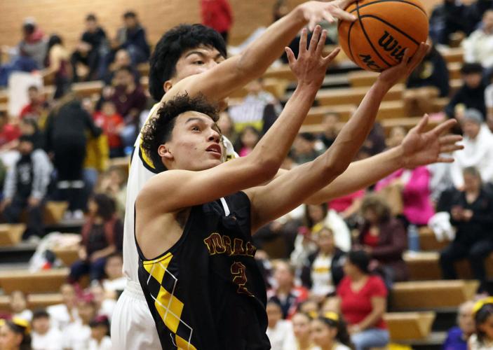 NHS boys fend off Flowing Wells in home finale | Local Sports ...