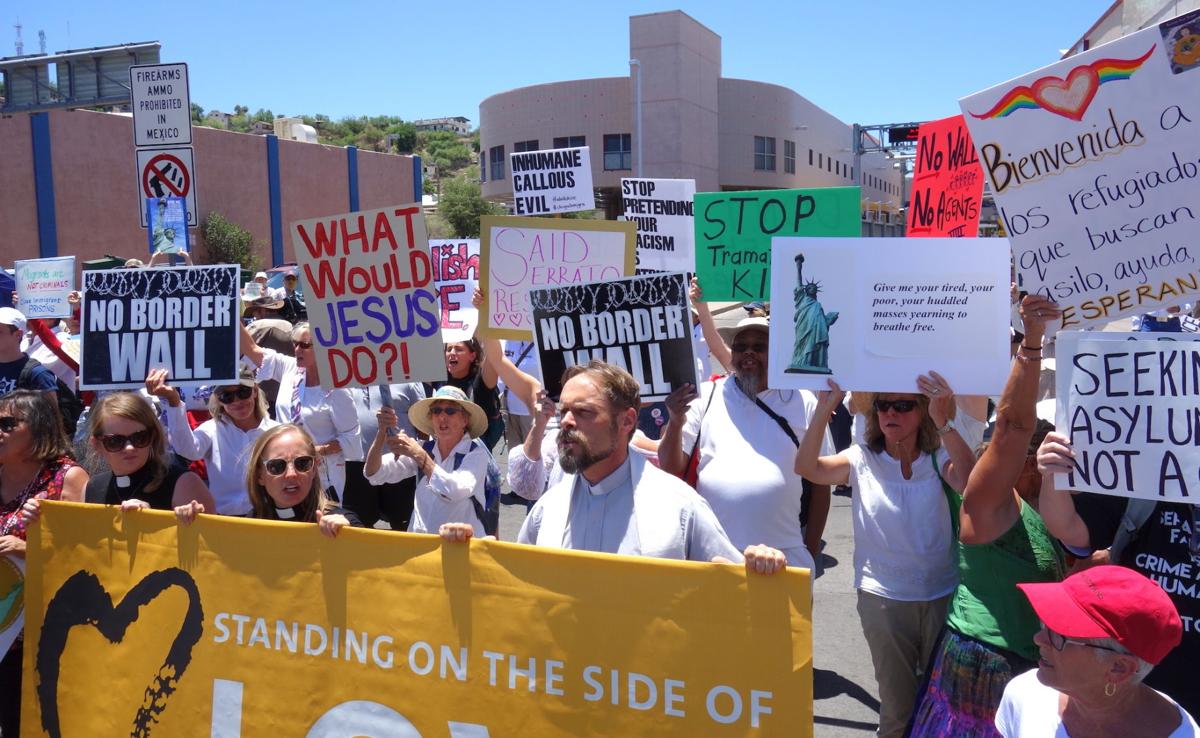 Protesters block port of entry over border policy | Local News Stories ...