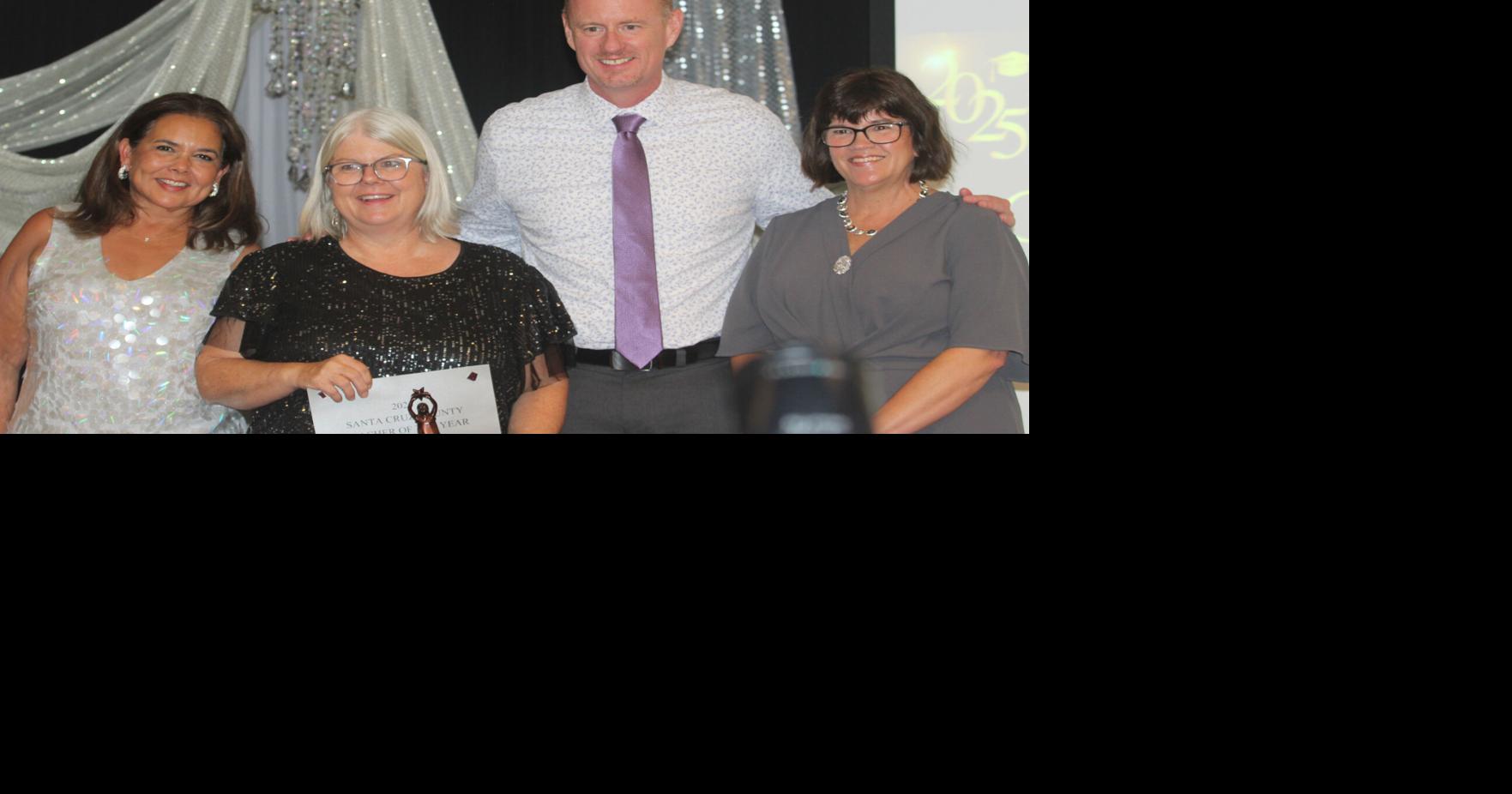 Elgin teacher, paraprofessional earn recognition | Complementary ...