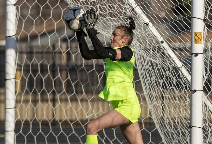 Houser's 71st minute winner triumphs Treynor over St. Albert