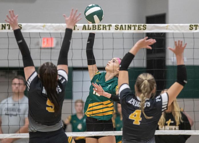 Knights spoil the night for Saintes; Bulldogs, Cardinals, Trojans win ... Knights spoil the night for Saintes; Bulldogs, Cardinals, Trojans win ...