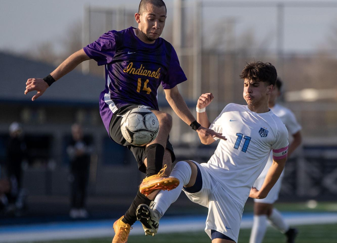 Photos: Lewis Central girls dominate, boys win in shootout