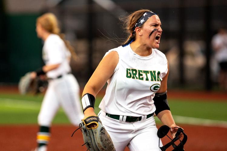 SOFTBALL: Gretna edges Papio South in top 10 fight, finishes regular ...