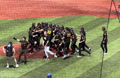 Gretna East wins first ever state tournament game in dramatic fashion