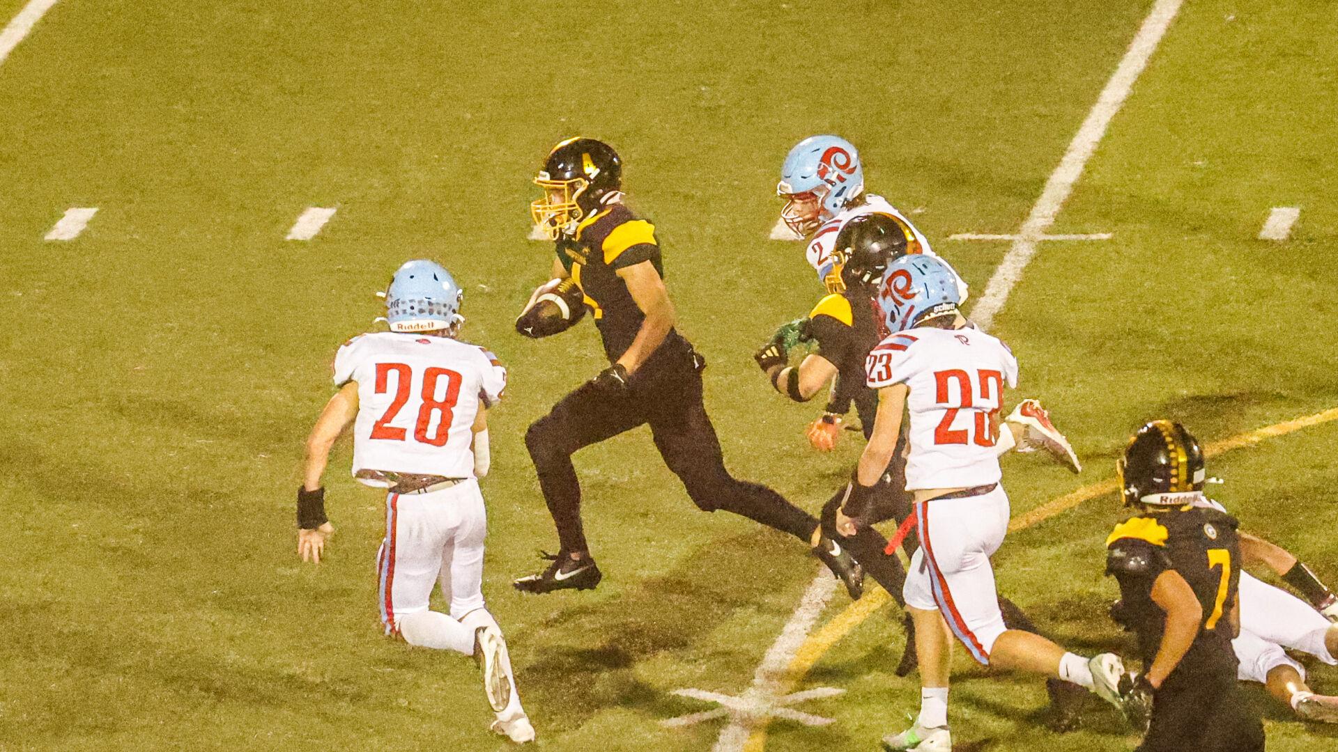 Gretna East scores 31 unanswered in win over Ralston