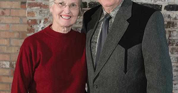 50TH ANNIVERSARY: LARRY & MARILYN LARSEN