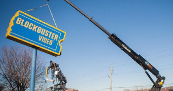 Blockbuster chain closes its doors in Council Bluffs