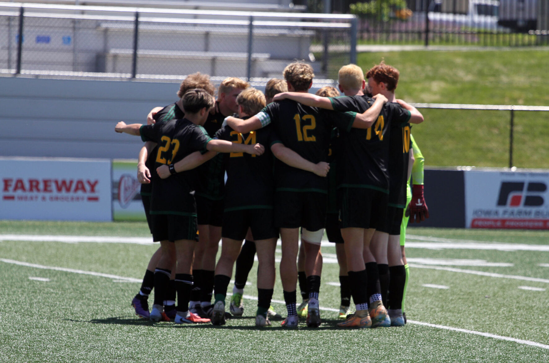 St. Albert celebrate a 4-2 1A state quarterfinal win