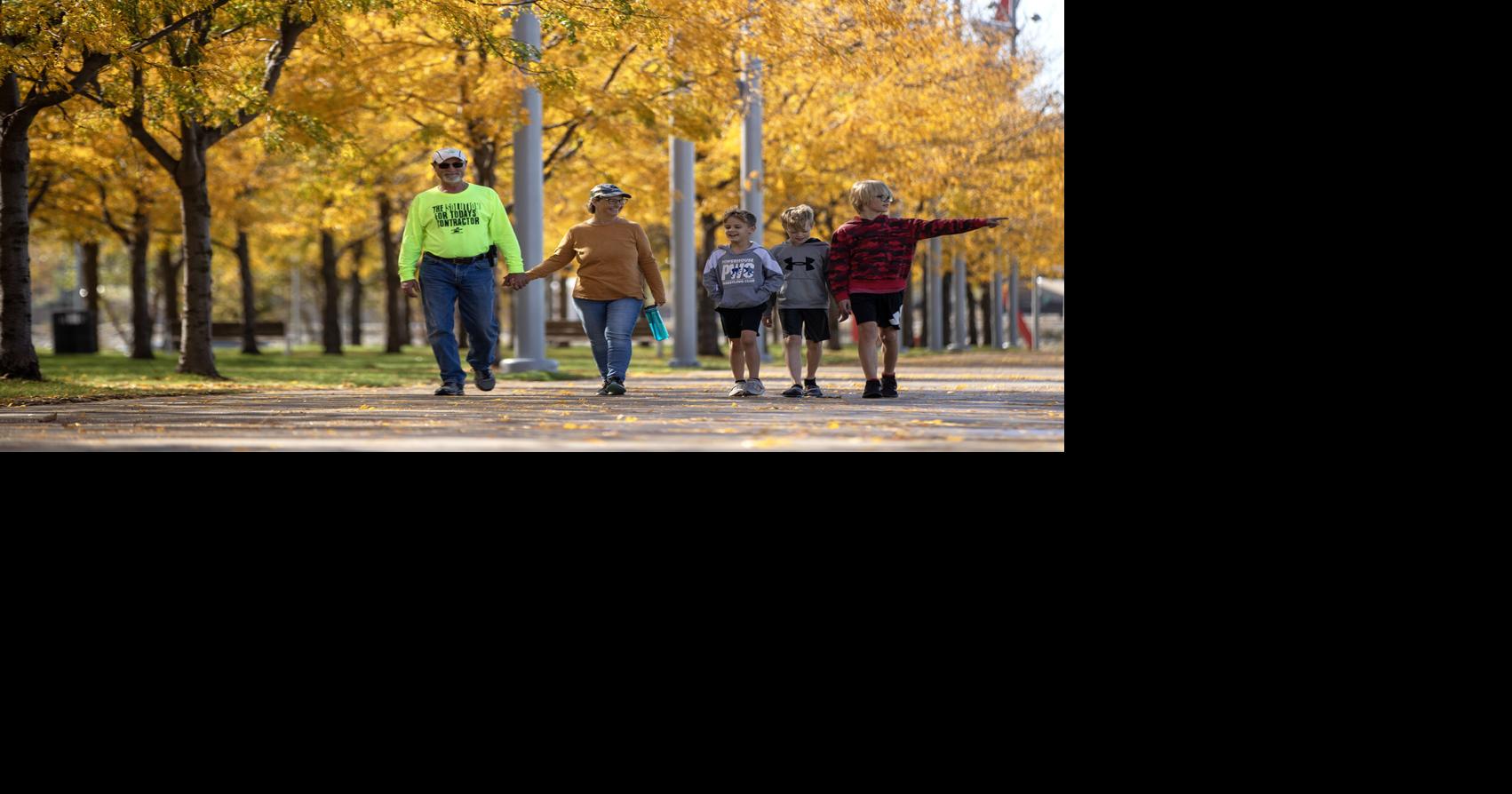 Fall foliage popping in Council Bluffs