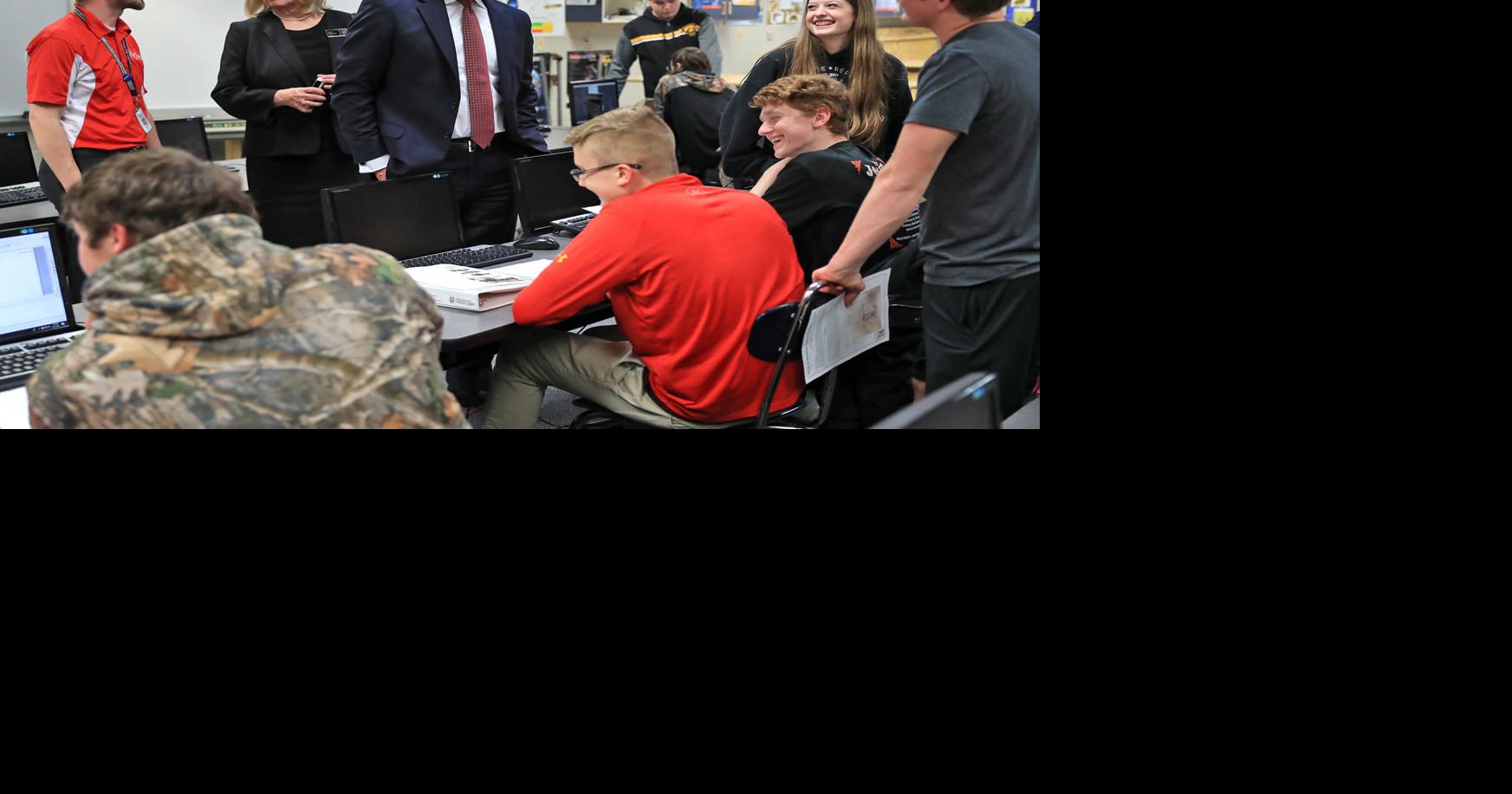 Project Lead the Way leaders visit Lewis Central High School