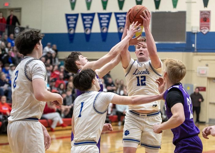Bracker breaks through: Senior powers AL to landmark season