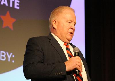 Hike overcomes challenge to remain Bellevue mayor