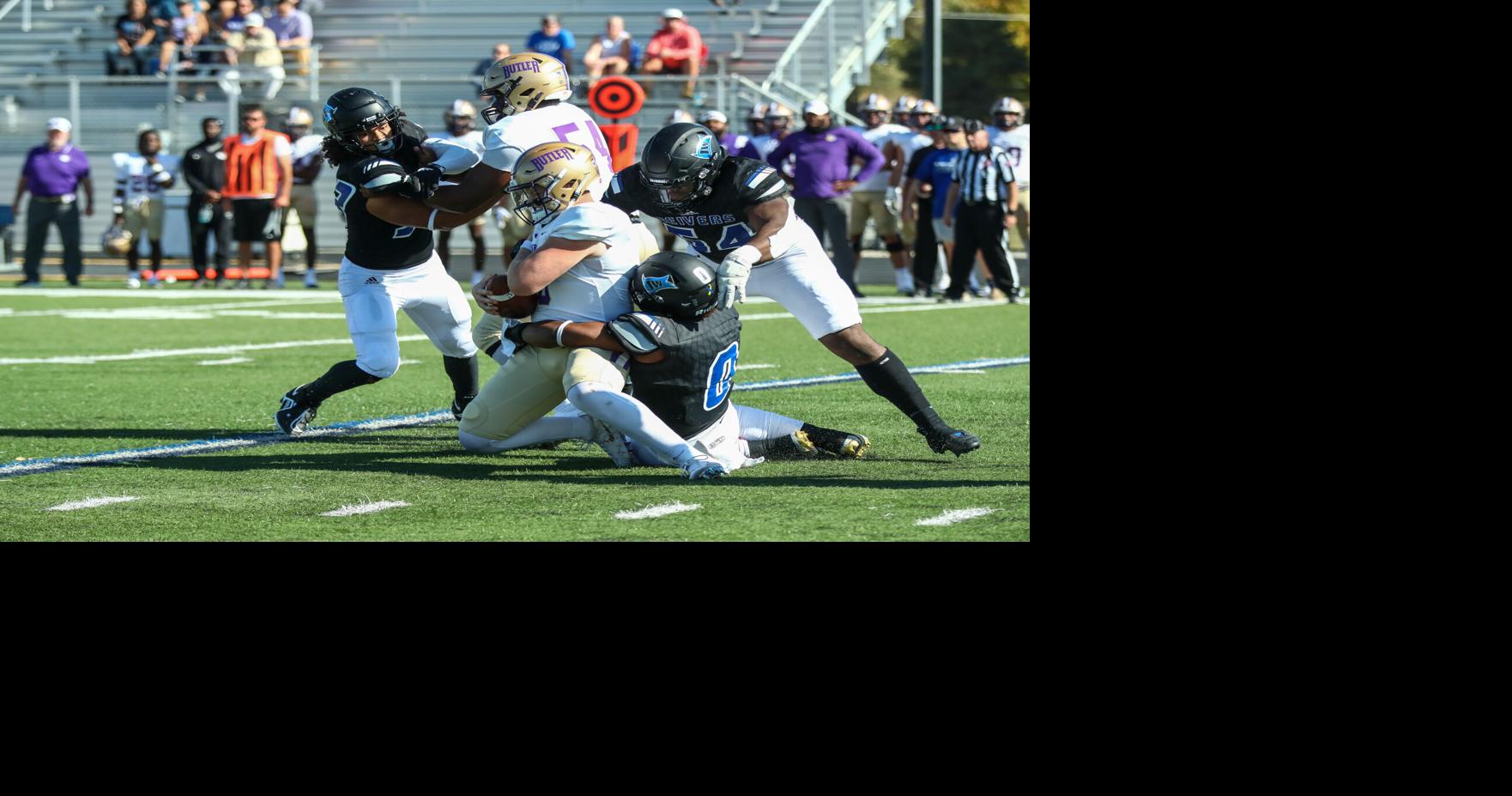 COLLEGE FOOTBALL: Reivers start fast and shut down Grizzlies