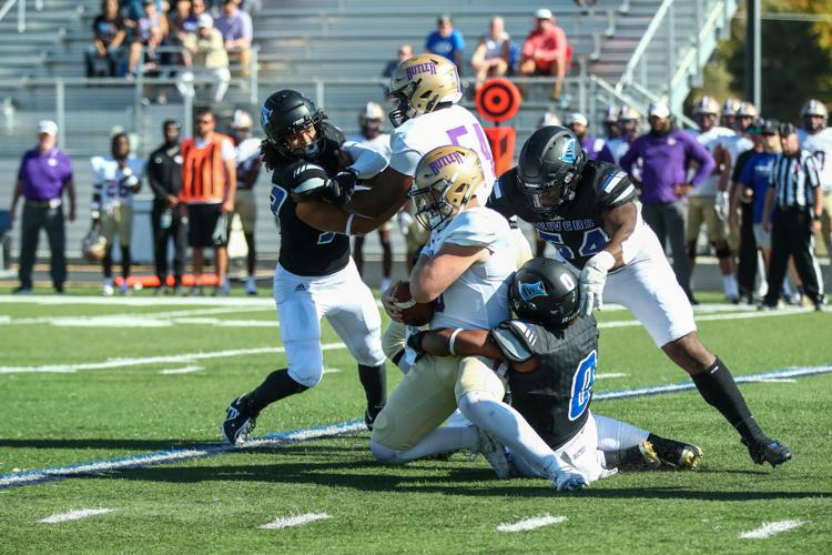 COLLEGE FOOTBALL: Reivers start fast and shut down Grizzlies