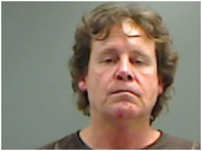 Accuser takes stand on Day 1 in attempted murder trial