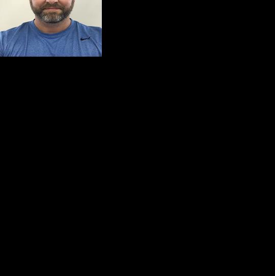 Aaron Thumann named Bellevue East head football coach