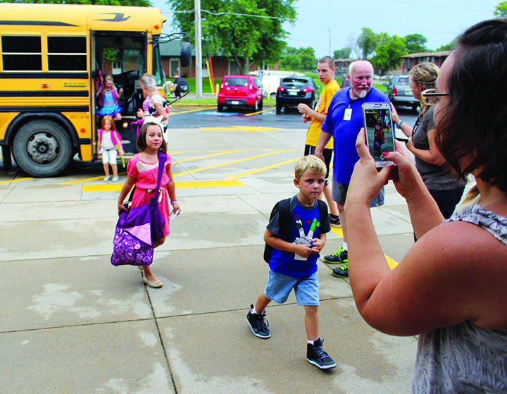 Lewis Central working to improve bus routes for fall