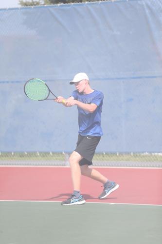 BOYS TENNIS: Titans edged by Thunderbirds in dual