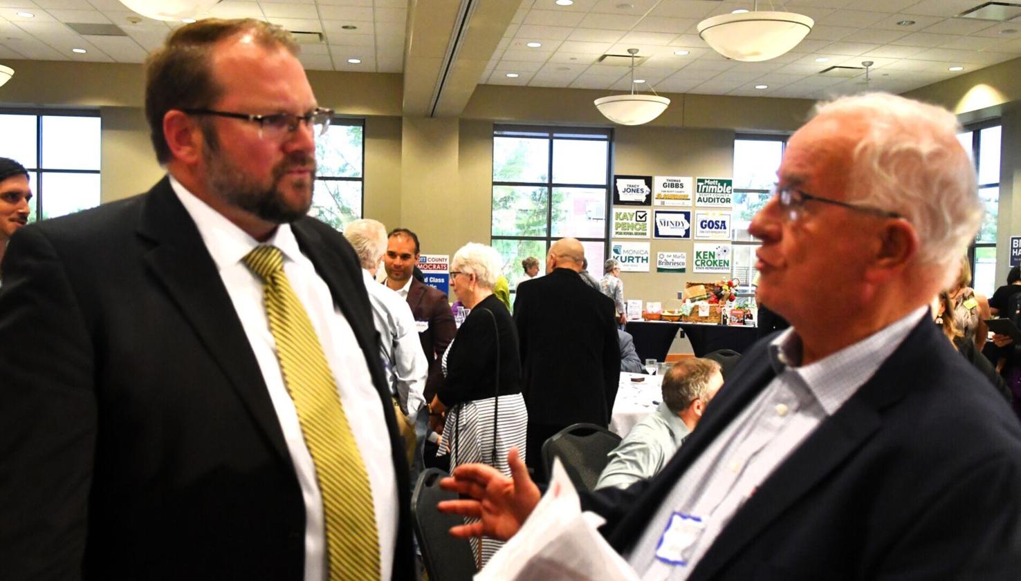 Iowa Democratic leaders speak at Red, White & Blue Dinner