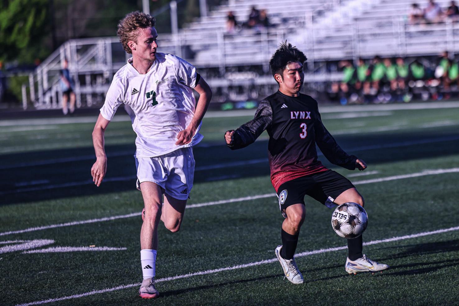 St. Albert boys soccer holds off late Abraham Lincoln rally for 2-1 win