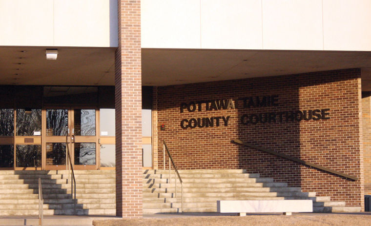 Pottawattamie County board OKs metal detectors, X-rays for courthouse