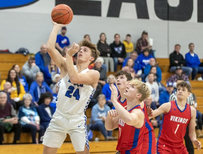 Eagles soar past Vikings for Blum’s 100th win