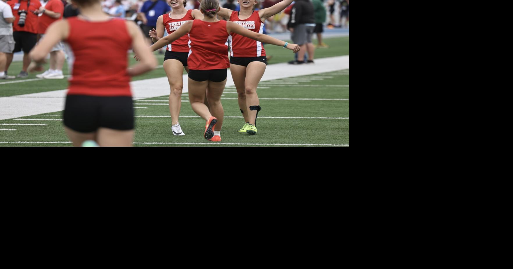 Treynor sweeps shuttle hurdle relay titles in 2A