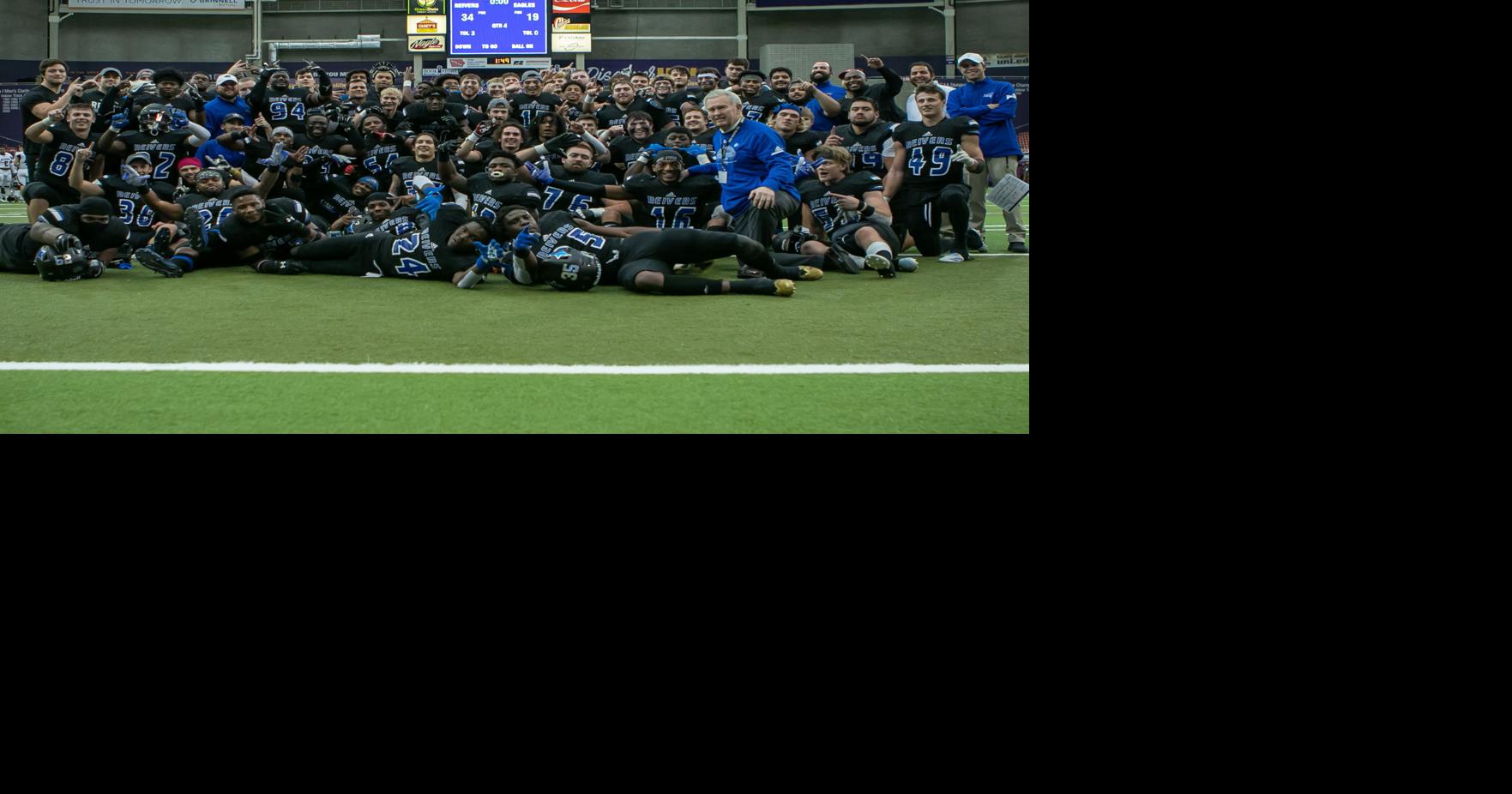 Iowa Western football sends athletes on to four-year schools, signs new ...